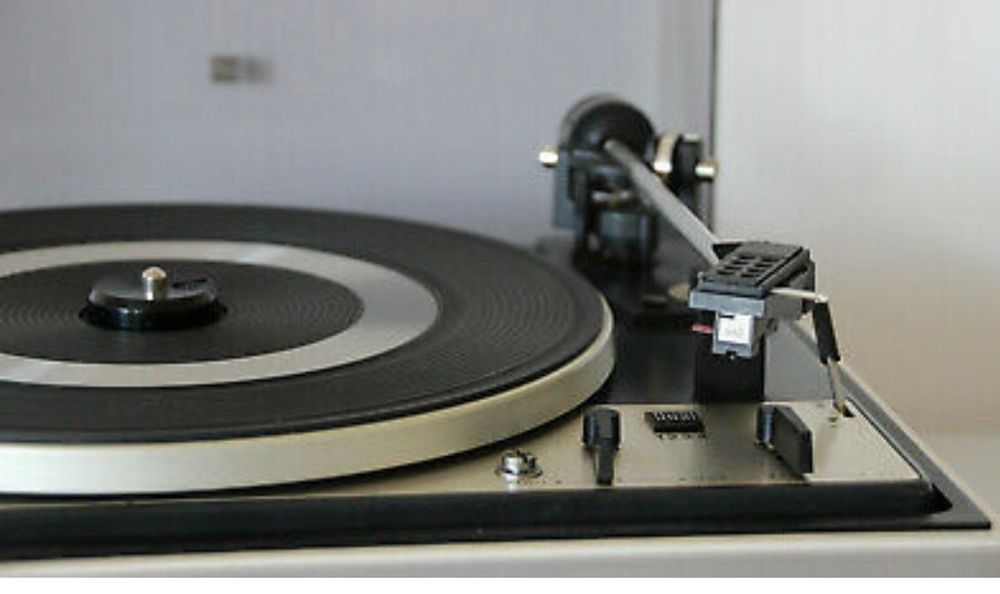 Dual 1224 / HS-130 Plattenspieler mit Ve | Acheter sur Ricardo