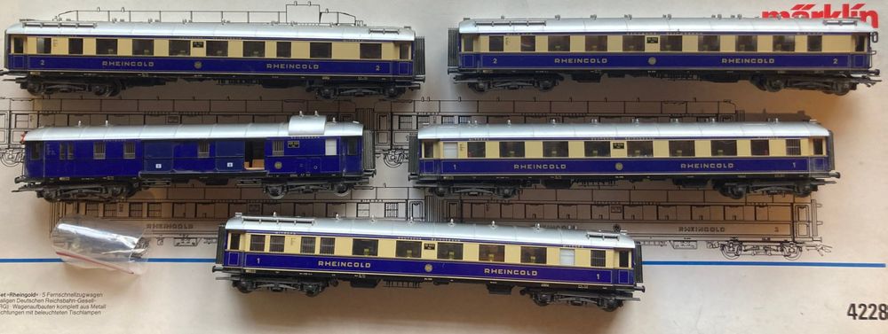 Märklin Set „Rheingold“, Artikel 4228 (Gebraucht) in für CHF 150 – mit ...