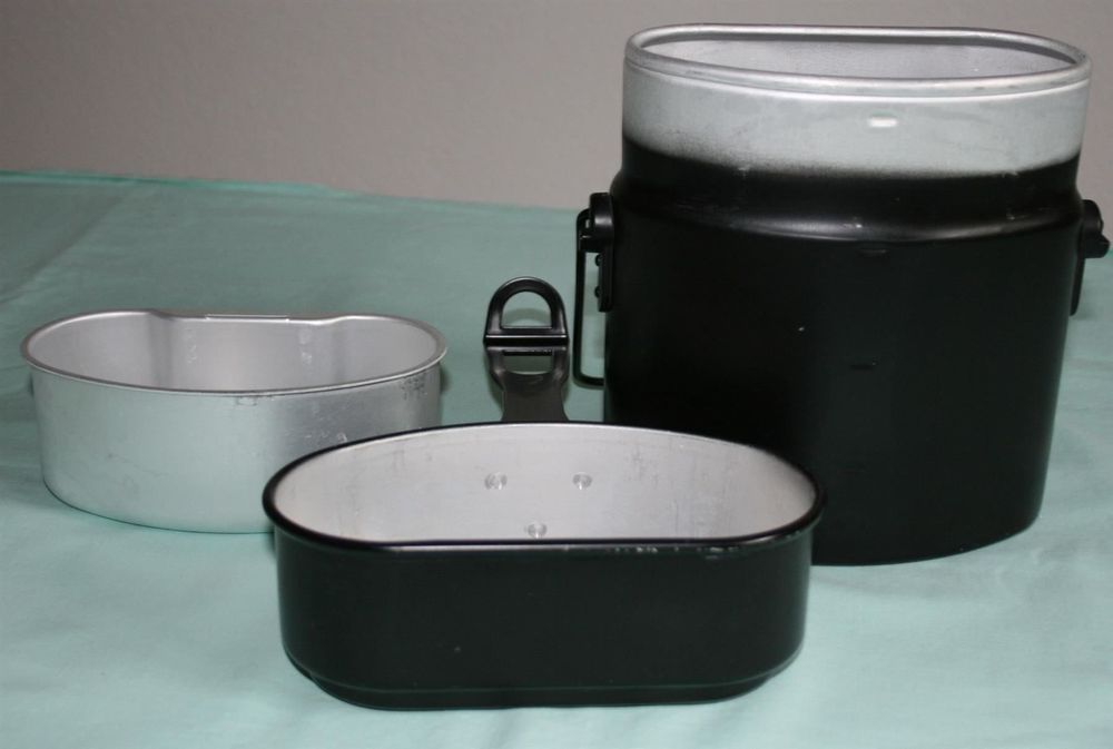 Schöne Gamelle Schweizer Armee. (Gebraucht) in Cadenazzo für CHF 15 – mit Lieferung auf Ricardo ...