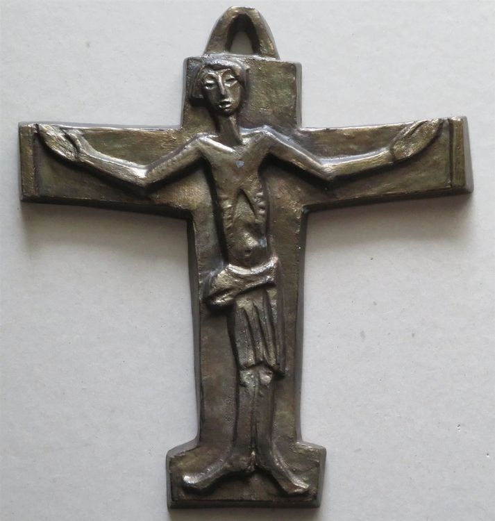 Kruzifix modern, 21cm hoch, Metallguss (Gebraucht) in Oberriet SG für CHF 6 – mit Lieferung auf ...