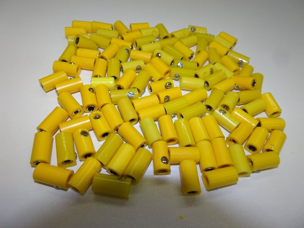 100 Bananenstecker gelb Muffen Mutterstück (Gebraucht) in Emmenbrücke ...