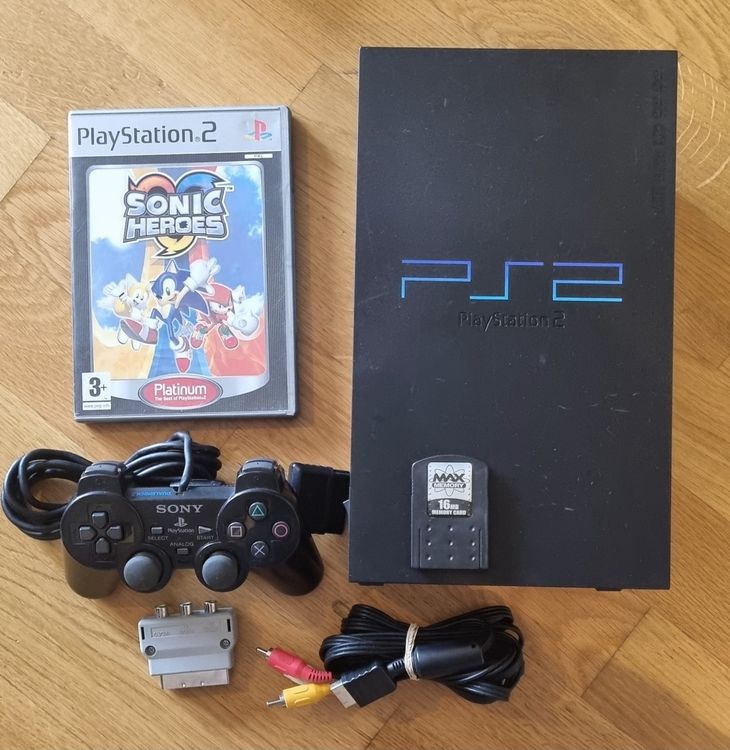 Sony Playstation 2 FAT mit controller | Kaufen auf Ricardo
