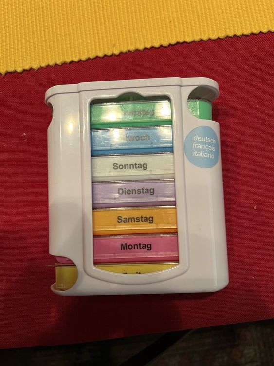 2 Stück Medikamenten Dosett / Medidispenser (Gebraucht) in Niederhasli ...