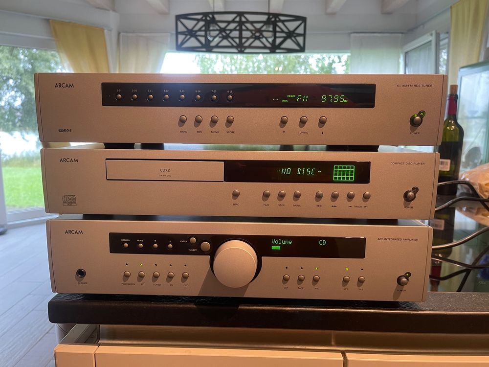 ARCAM DIVA A85 Amplifier, CD72 CD player, T61 Tuner (Gebraucht) in Bouveret für CHF 400 – nur ...