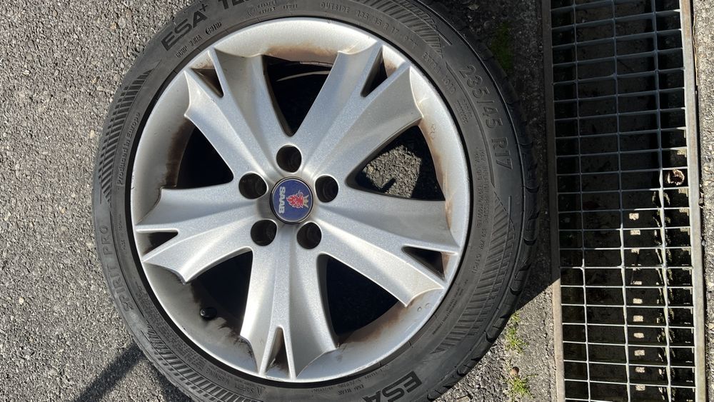 4 Saab Alu-Kompletträder (Usato) a Meyriez per CHF 102 – solo ritiro ...