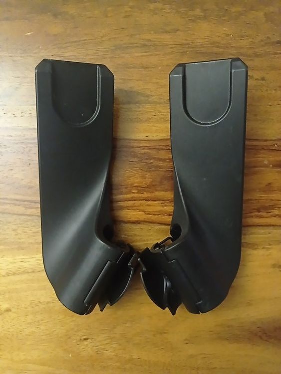 Cybex Adapter Babyschale (Gebraucht) in Oberrieden für CHF 15 – mit ...