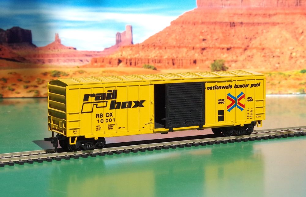 Athearn H0 Boxcar 50' «Railbox» (USA), für Stückguttransport | Kaufen ...