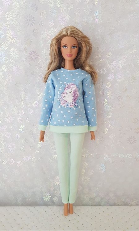 Barbie Kleider Pyjama (Neu und originalverpackt) in Lachen SZ für CHF 13 – mit Lieferung auf ...