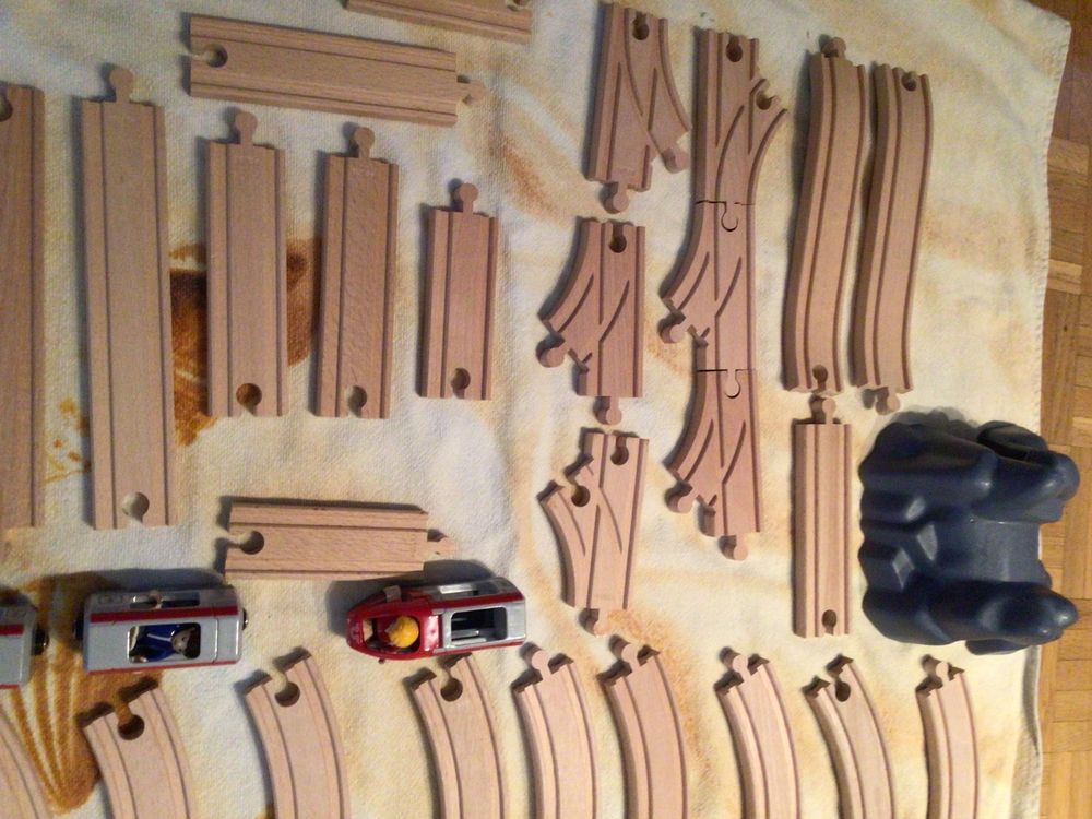 Brio Holz 52 teile mit Zug Wagons Figuren (Gebraucht) in Zürich für CHF ...