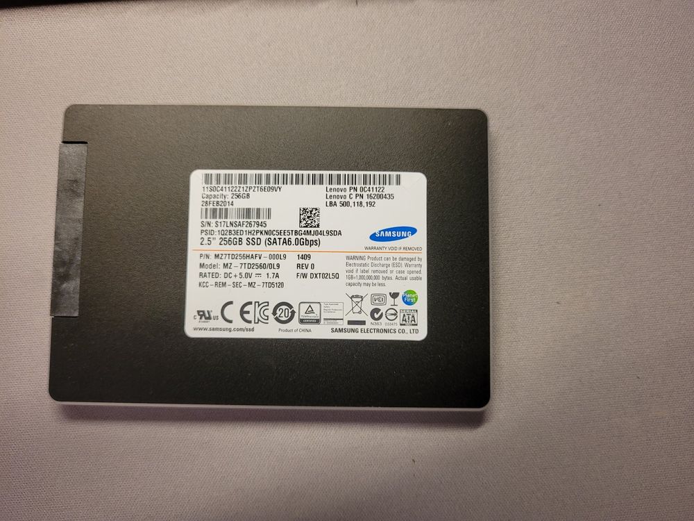 Samsung 256GB SSD 2.5 Zoll SATA (Gebraucht) in Unterengstringen für CHF ...
