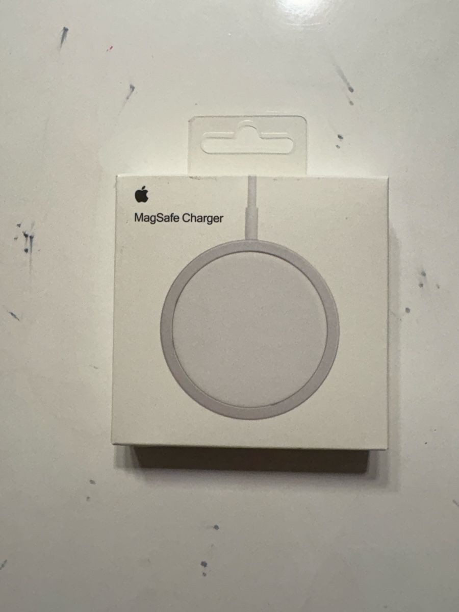 Neues Apple MagSafe Ladegerät - Originalverpackt! (Neu und ...