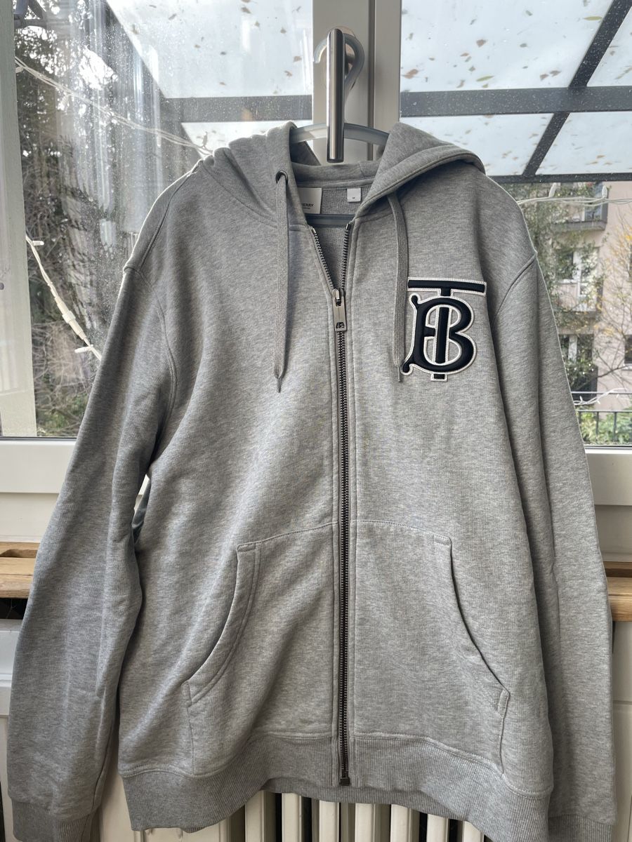 Burberry Zipper (Neu (gemäss Beschreibung)) in Zürich für CHF 87 – mit ...