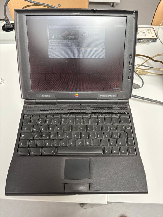 Antiker Apple MacIntosh Laptop - PowerBook 1400cs/166 (Gebraucht) in ...