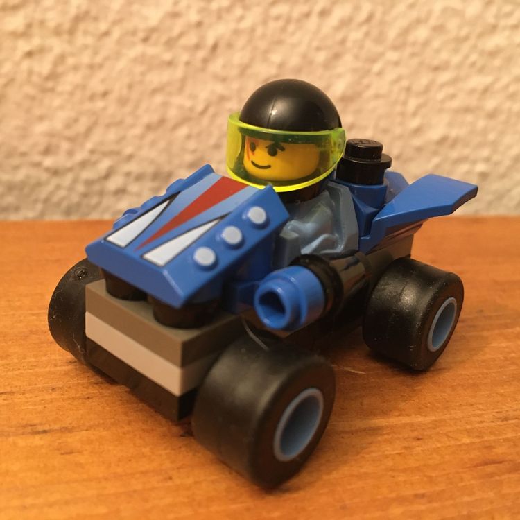Lego Set 4298 Racers Blue Power ohne OVP (Gebraucht) in Zürich für CHF ...