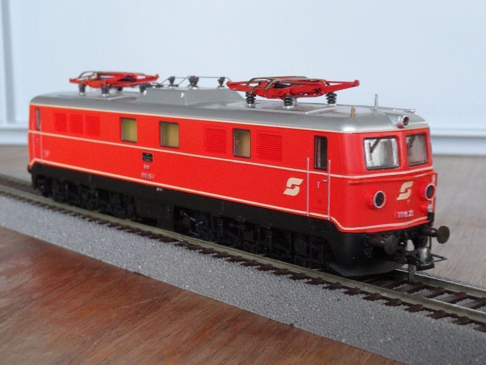 HO ROCO ÖBB 1110 .25 orange (Gebraucht) in Oberburg für CHF 88 – mit ...