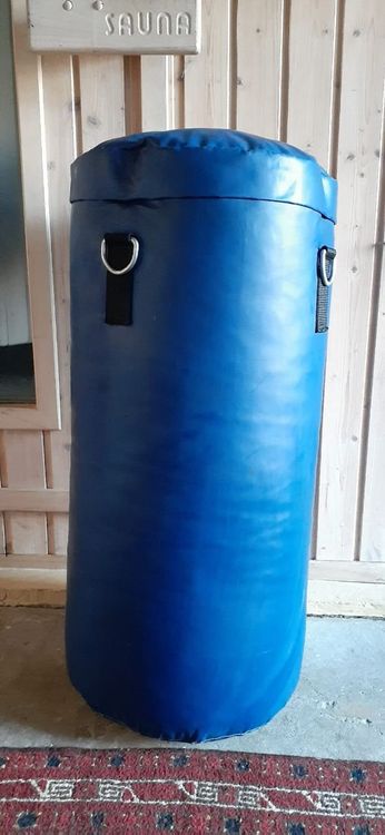 Robuster Boxsack 25 kg (Gebraucht) in Oberwil BL für CHF 15 – nur Abholung auf Ricardo kaufen