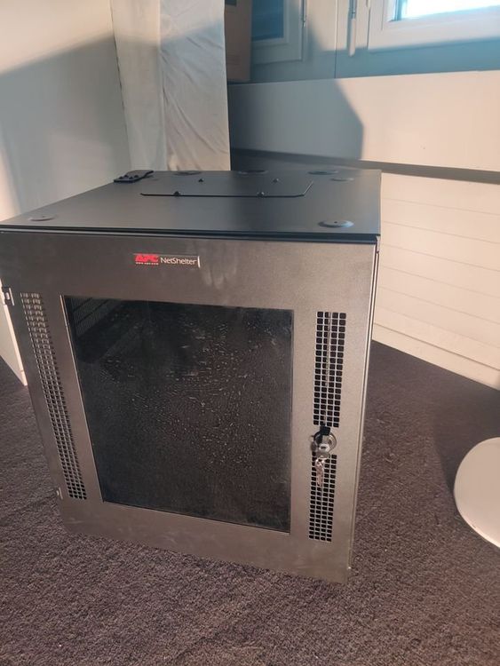 APC NetShelter AR100 | Kaufen auf Ricardo