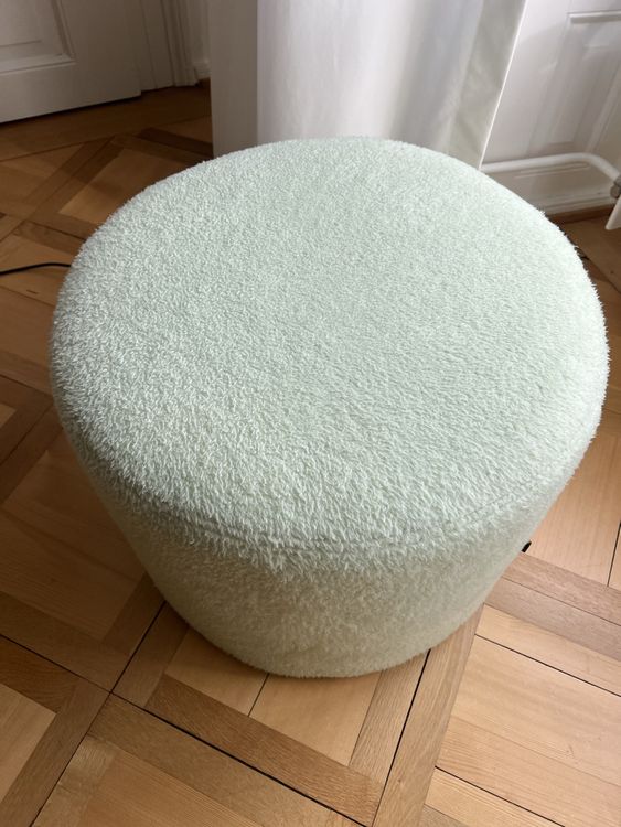 Hocker Pouf mintgrün Teddyfell Fusshocker Sitzpuff (Gebraucht) in Zürich für CHF 90 – nur ...