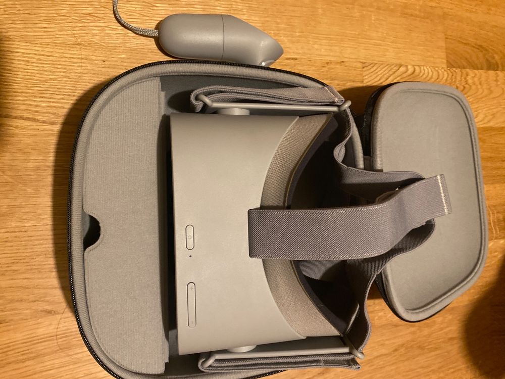 Oculus Meta Go Standalone Virtual Reality Headset 32GB | Kaufen auf Ricardo