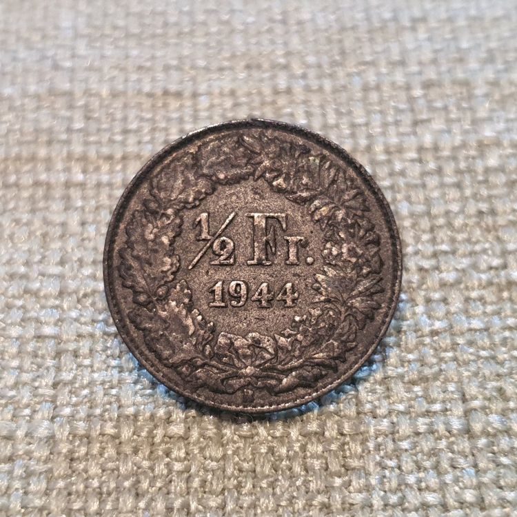 G344 - "Silbermünze" -.50 Rappen 1944 (Gebraucht) in Reinach BL für CHF 2 – mit Lieferung auf ...