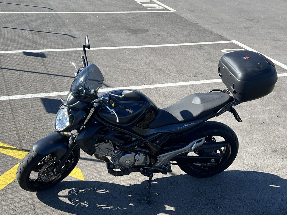 Suzuki SFV 650 ABS | Kaufen auf Ricardo