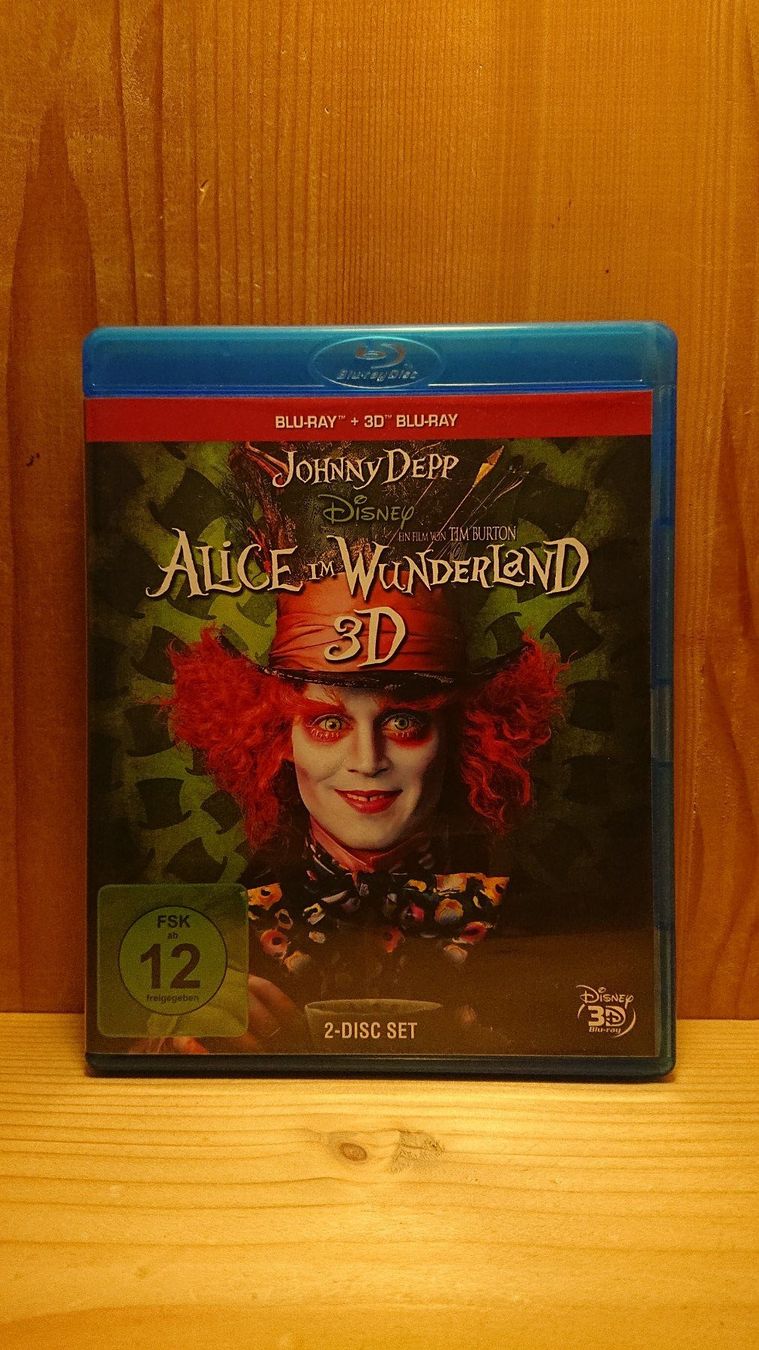 ALICE IM WUNDERLAND in 3D und 2D Blu-Ray (Gebraucht) in Wilderswil für CHF 6.9 – mit Lieferung ...