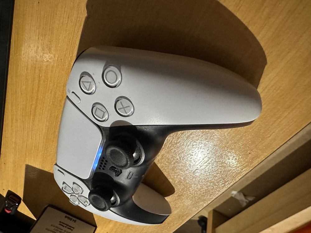 PS5 Controller Weiss [Stick-Drift L3] (Defekt) in Zürich für CHF 25 ...