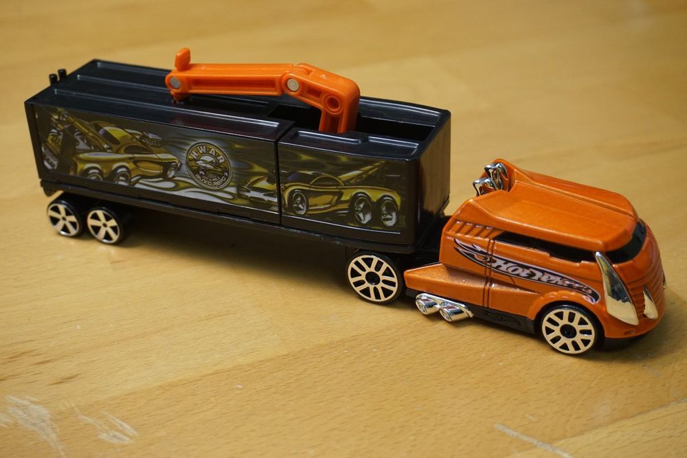 HotWheels H.W.A.R. Auto Repo LKW 21cm TOP!!!!!!!!!!! (Gebraucht) in ...