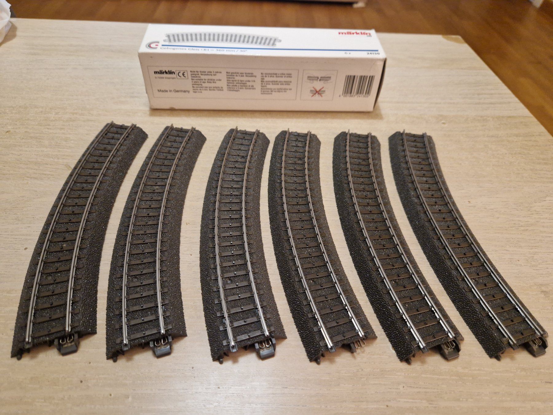 Märklin 6 x 24130 Gebogenes gleis C H0 (D'occasion) à St-Aubin-Sauges ...