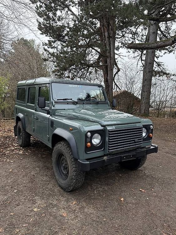 Land Rover Defender 110 2.2 TD4 (Gebraucht) in Bassins für CHF 22000 ...