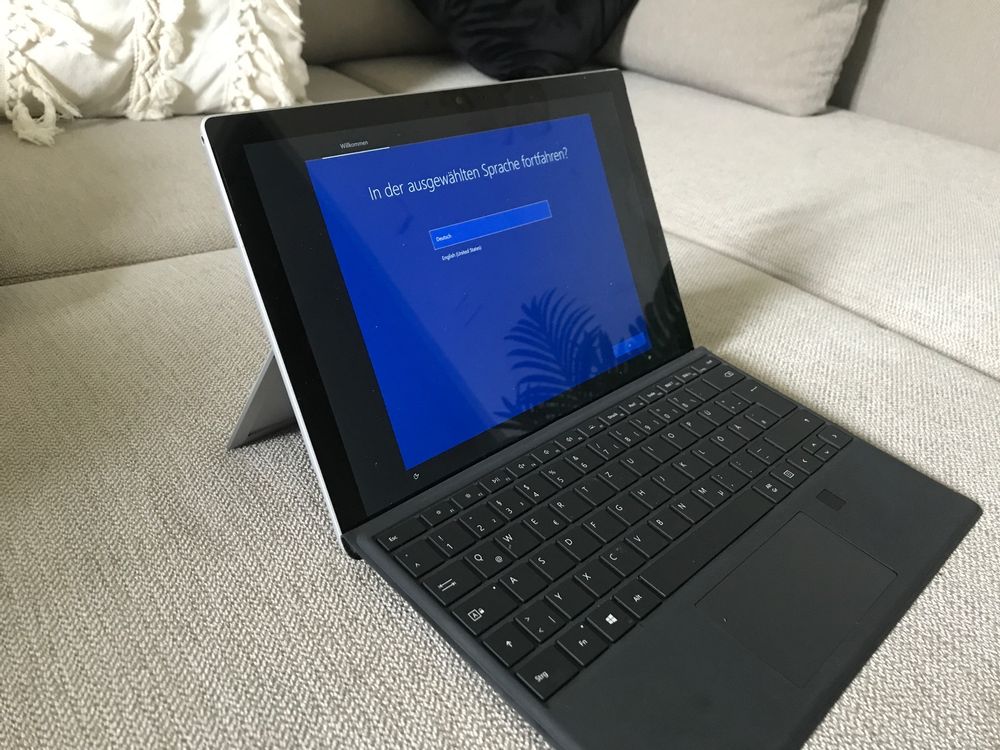 Surface Pro 4/ i5/ 236/ 4GB/ viel Zubehör inkl. 💻 (Neu (gemäss Beschreibung)) in Luzern für CHF ...