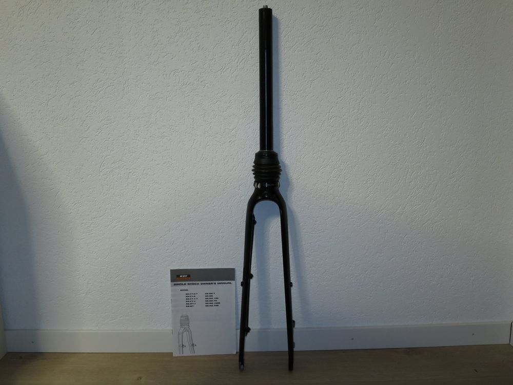 RST M7 Single Shock Federgabel (Neu und originalverpackt) in Gundetswil ...