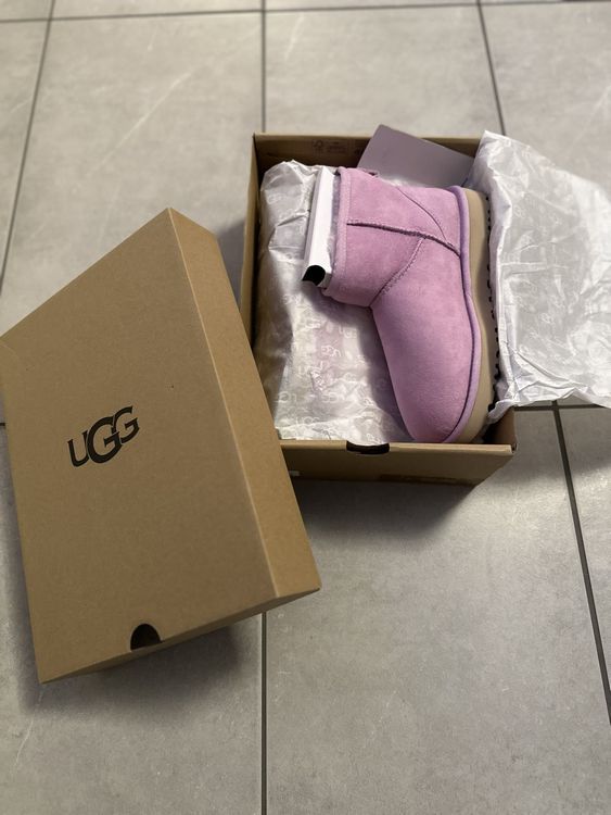 UGG Classic Mini II Damen Boot Rosa (Gr. 38) | Kaufen auf Ricardo