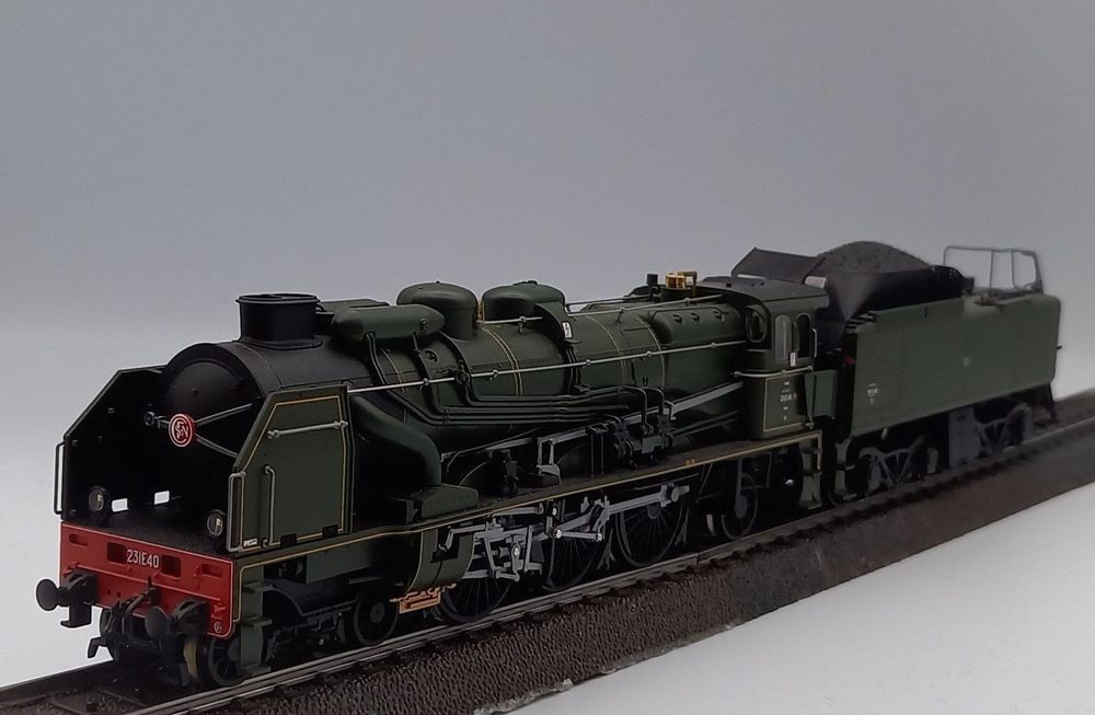 Roco 231 E 40 SNCF (Neu (gemäss Beschreibung)) in Lausanne für CHF 400 ...