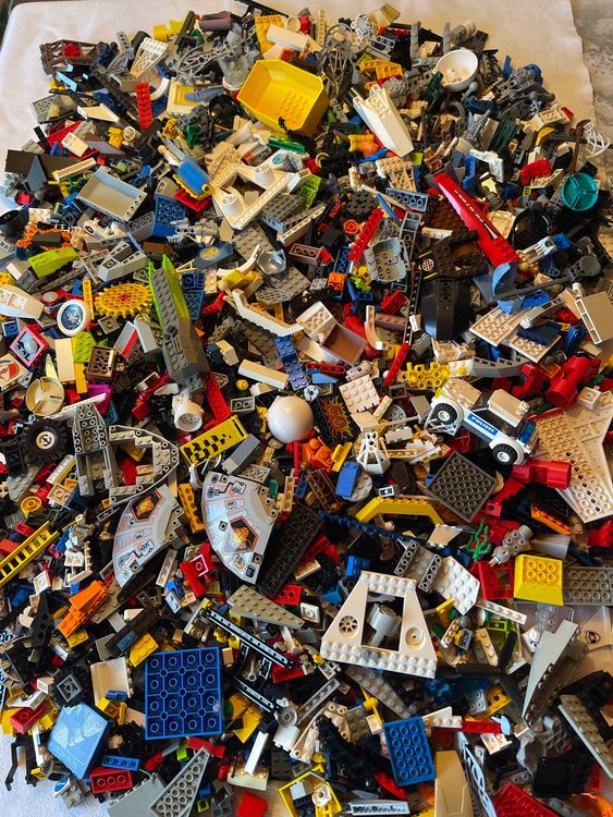 LEGO 5 kg Bund Gemischt (Gebraucht) in Gelterkinden für CHF 50 – nur ...