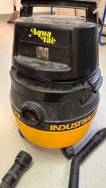 Staubsauger nass und trocken Saugen Industrial 22 Aqua Vac | Kaufen auf ...