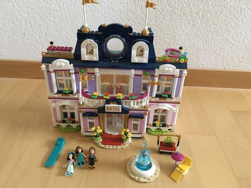 Lego Friends Heartlake City Grand Hotel (Gebraucht) in Horgen für CHF ...