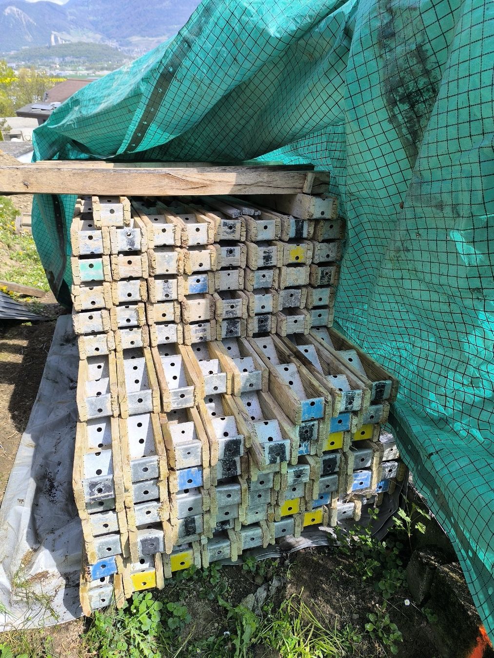 Poutrelles de coffrage Plyfa. TOUT POUR 1 Fr PRIX MINIMUM 😊 | Kaufen auf Ricardo