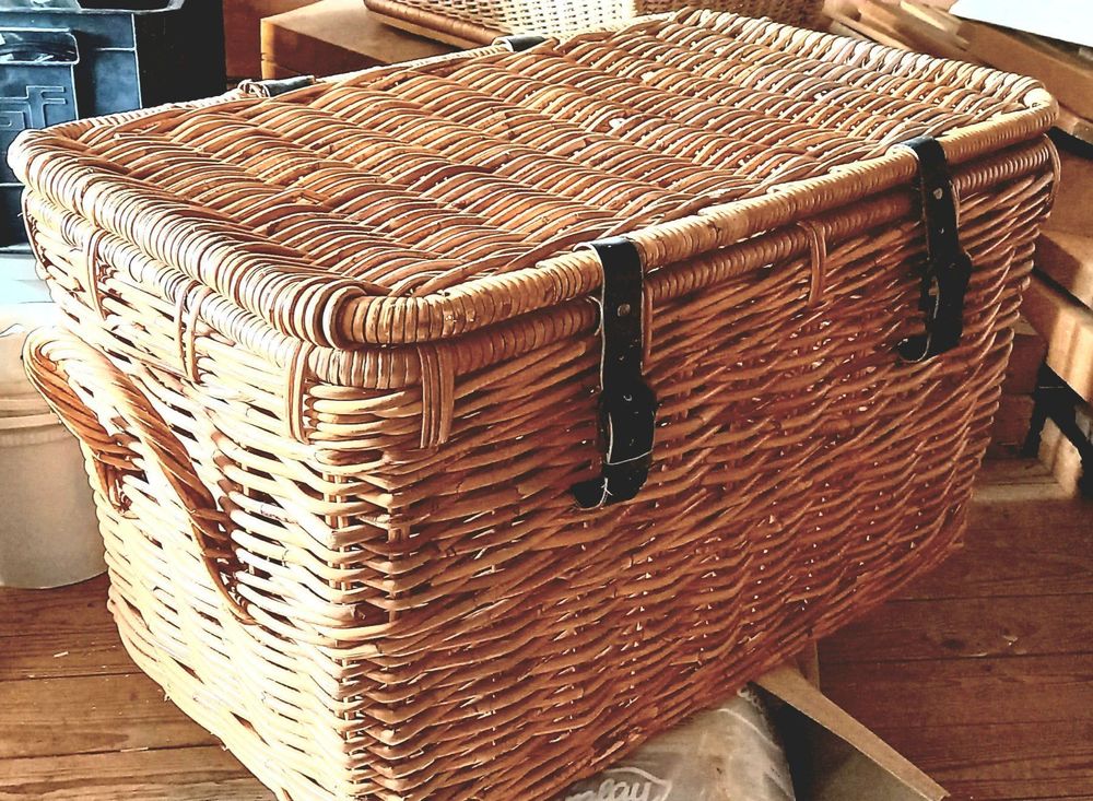 Weidenkorb mit Deckel (Gebraucht) in Kaltbrunn für CHF 50 – nur ...