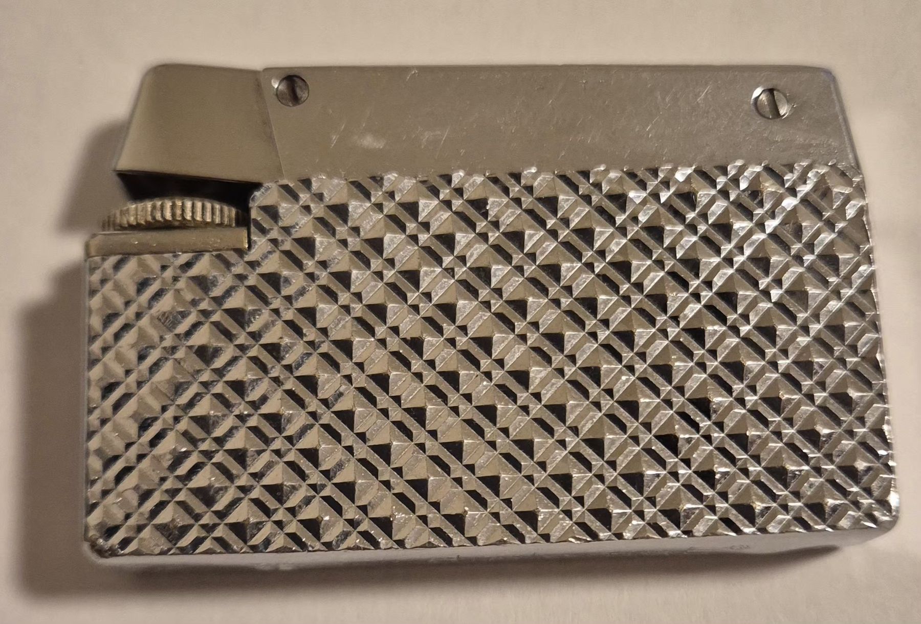 Diplomat Briquet (Défectueux) à Genève pour CHF 15 – avec livraison ...