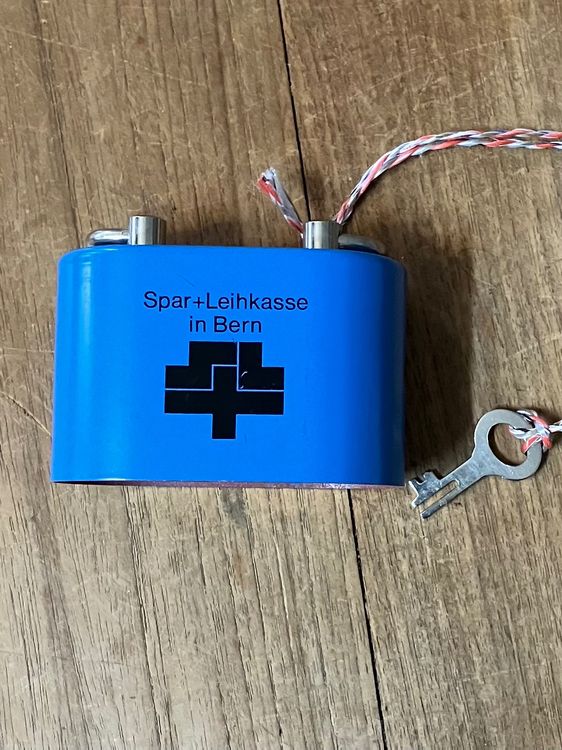 KÄSSELI MIT SCHLÜSSEL !! SPAR- & LEIHKASSE IN BERN (Gebraucht) in Basel für CHF 25 – mit ...
