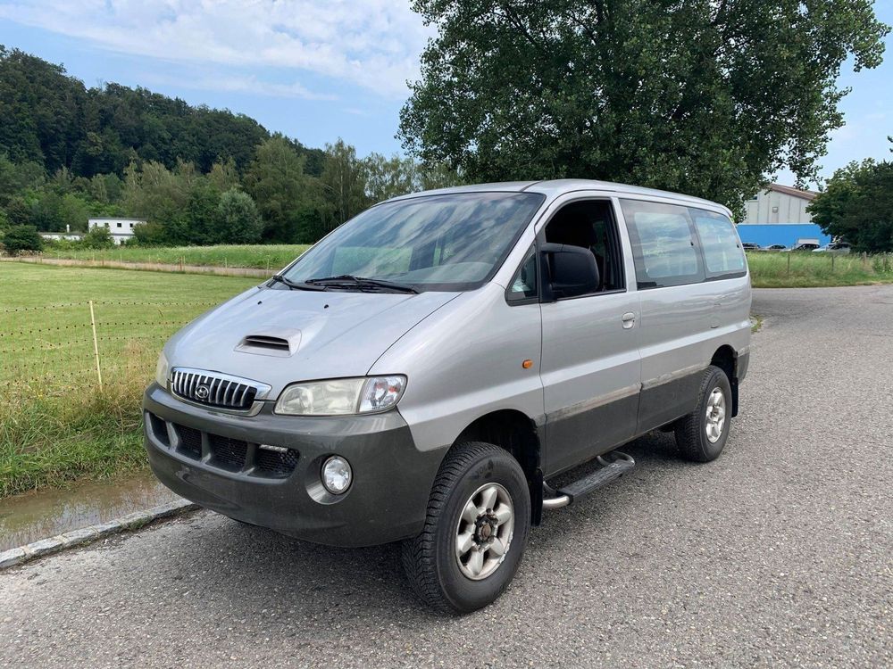 Hyndai Starex 4x4 (Gebraucht) in Bösingen für CHF 1220 – nur Abholung ...
