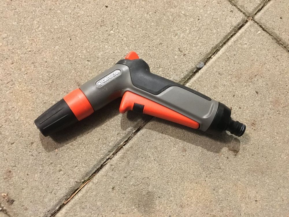 Gardena Classic Reinigungsspritze 18301-20 wenig gebraucht | Kaufen auf ...