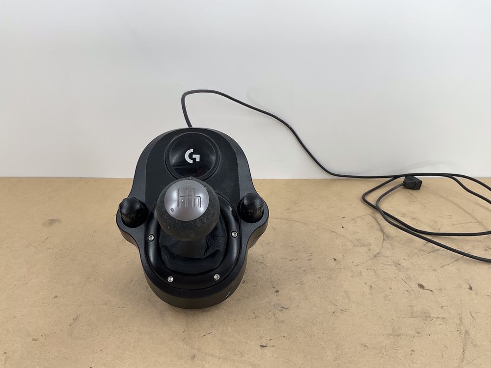 Gaming gear stick shift ungetestet (Defekt) in Zollikerberg für CHF 2 ...