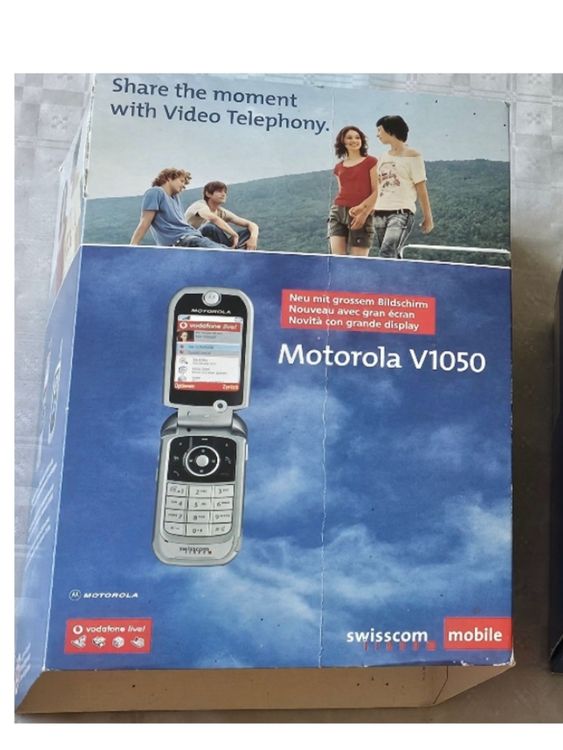 Motorola V1050 Swisscom Mobile neuf sous emballage d'origine (Neuf avec ...
