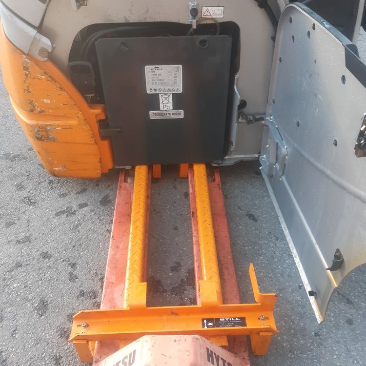 Sapler Still RX20-18 ohne Mast (Defekt) in Hinterforst für CHF 1670 ...