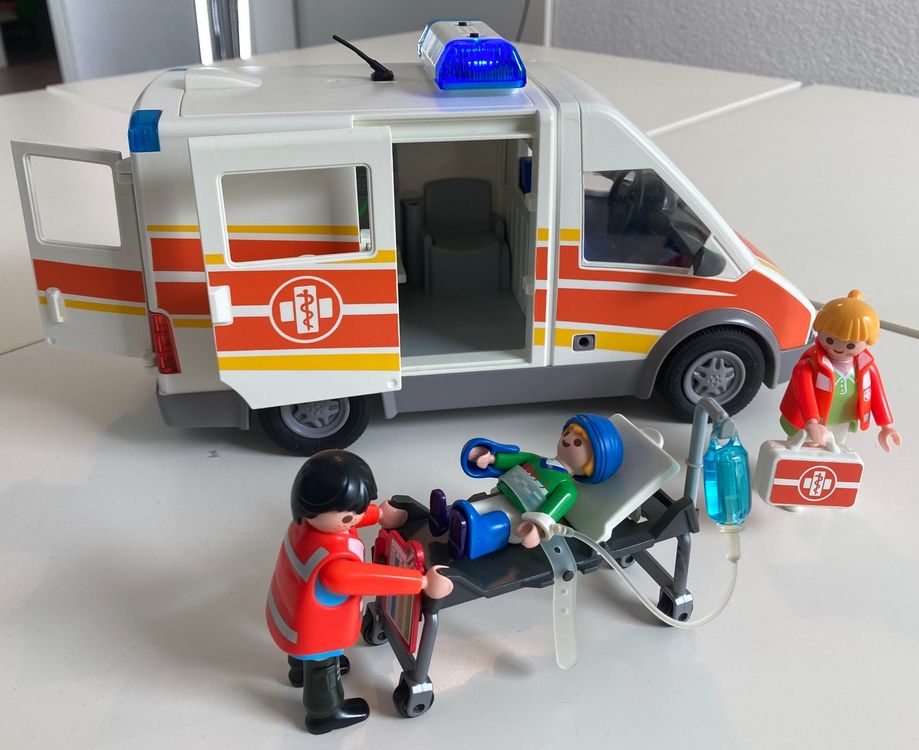 Playmobil City Life 6685 Krankenwagen (Gebraucht) in Neuendorf für CHF ...