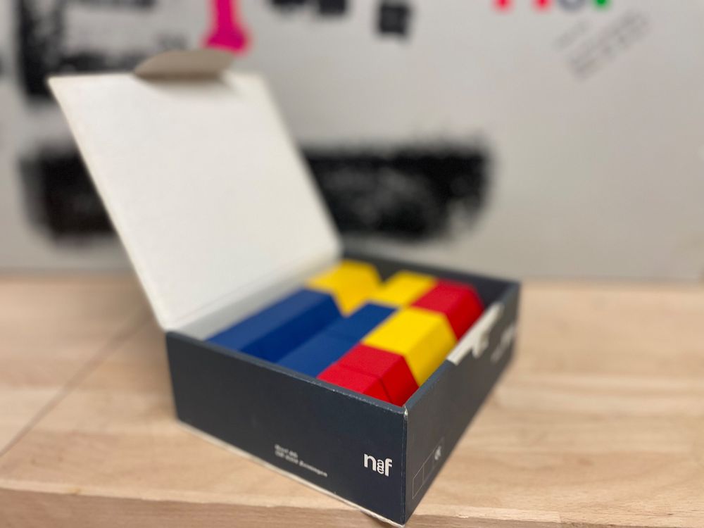 Naef Vivo Nr. 9405 Design: Yasuo Aizawa | Kaufen auf Ricardo