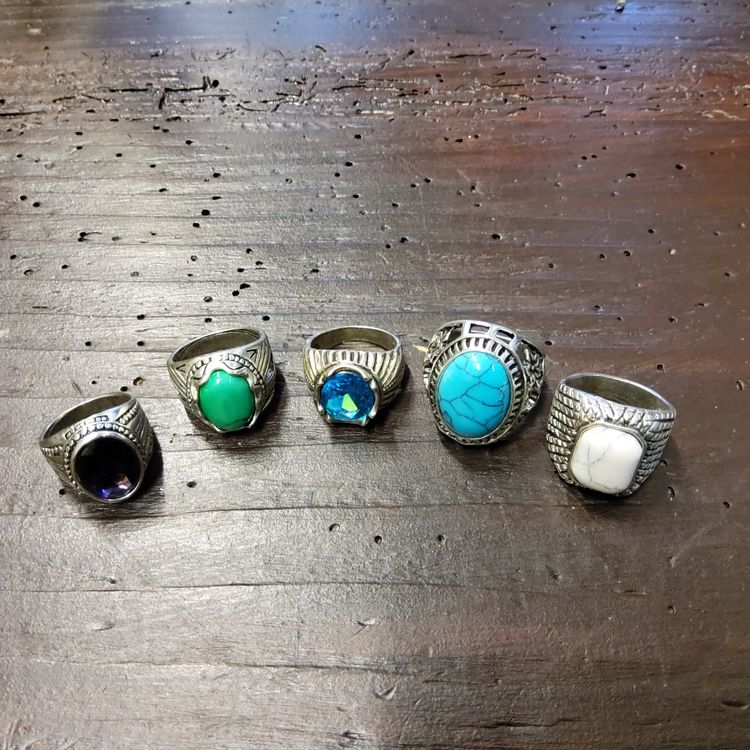 Damen Ringe (Neu (gemäss Beschreibung)) in Herisau für CHF 10 – mit ...