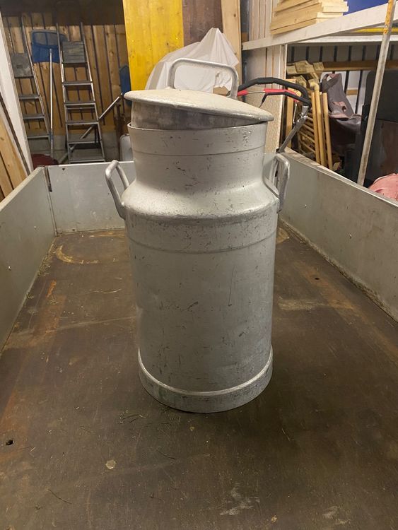 Boille a lait/milchkanne 30ltres (D'occasion) à Mervelier pour CHF 40 ...
